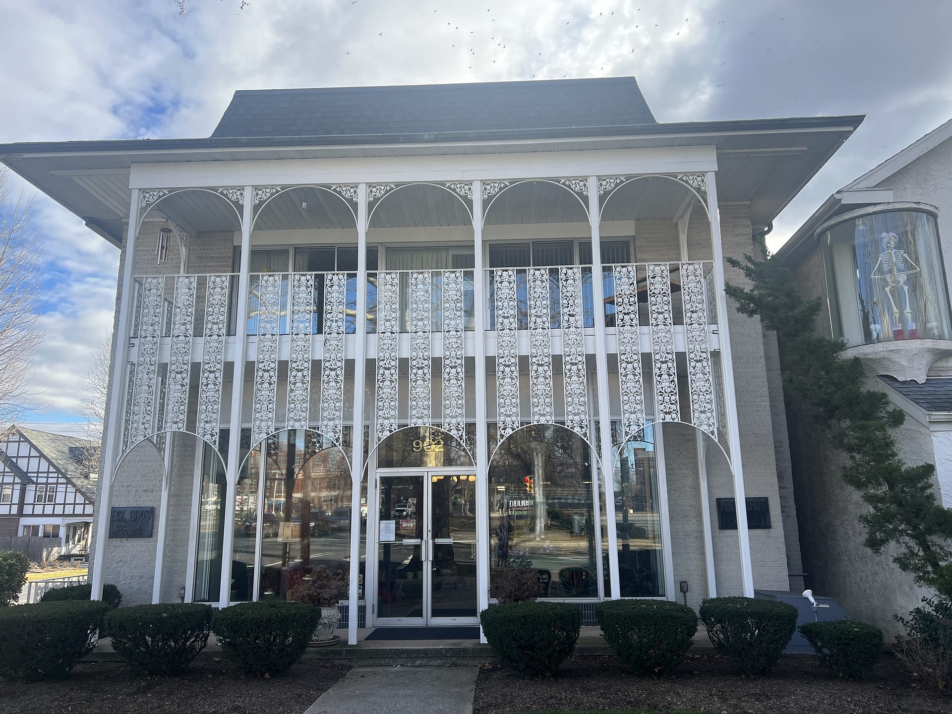 NAI Keystone Commends Heck Bros. Florist for 100+ Years and Welcomes ...